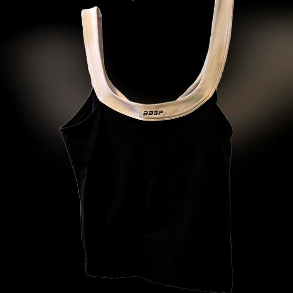 bebe | Tops | Bebe Sport Bbsp Black And White Tank Top With Shelf Bra ...